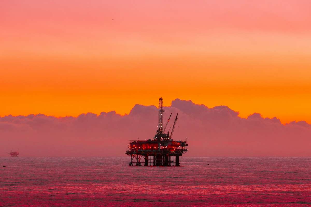 Ölpreise in explosiver Konstellation: Wie geht es nun mit Shell, BP ...