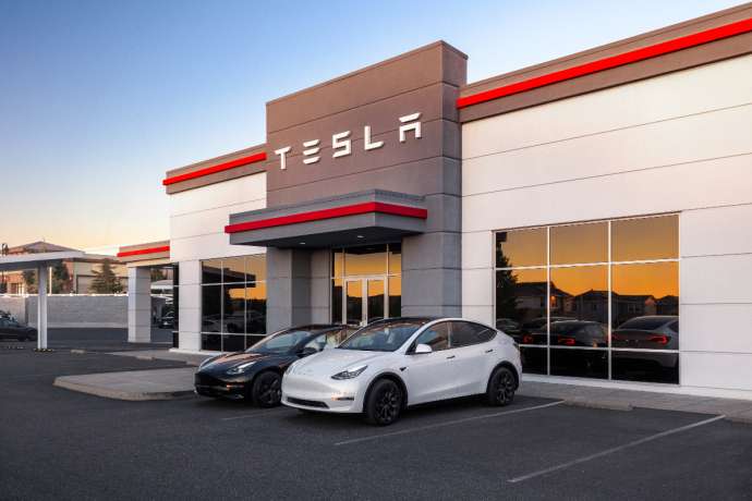 Tesla baut neues Tech-Imperium: Musk setzt alles auf KI
